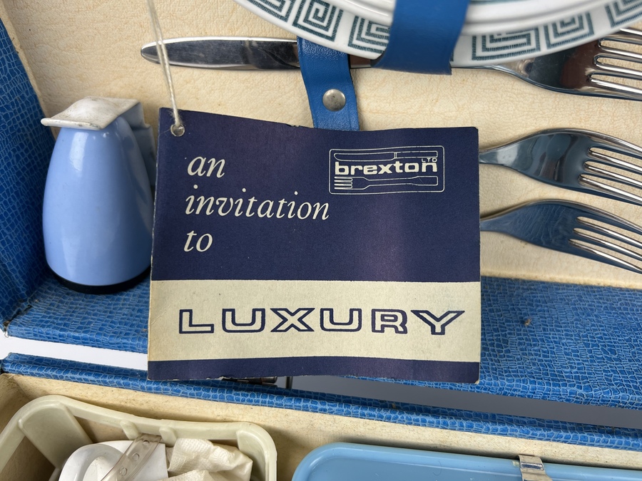 75. Picknickkoffer, Brexton